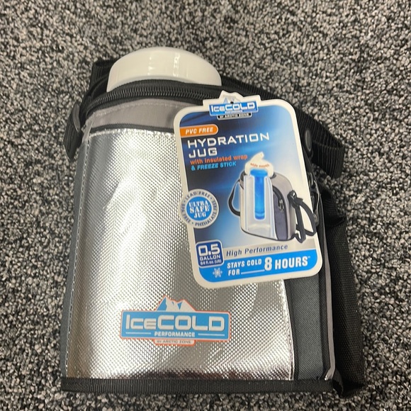 Arctic Zone | Accessories | Ice Cold Hydration Jug | Poshmark